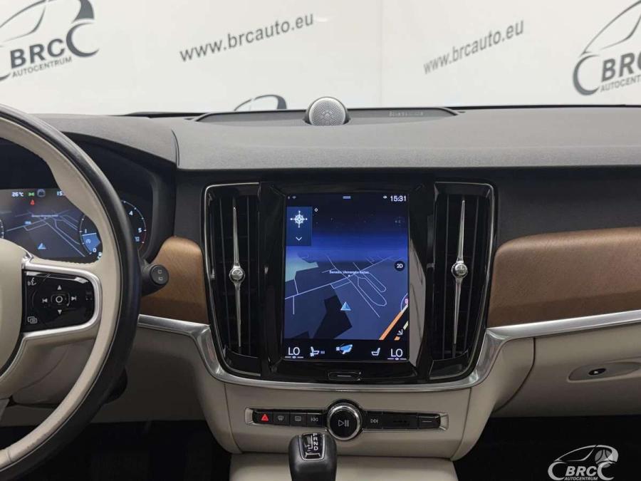 Pelēks Volvo V90 2017 Viļņa, ar dzinēja tilpumu 1.97 L un nobraukumu 234 tūkst. km par 16500 €, foto 20 vietnē AUTOMOTO.COM.LV