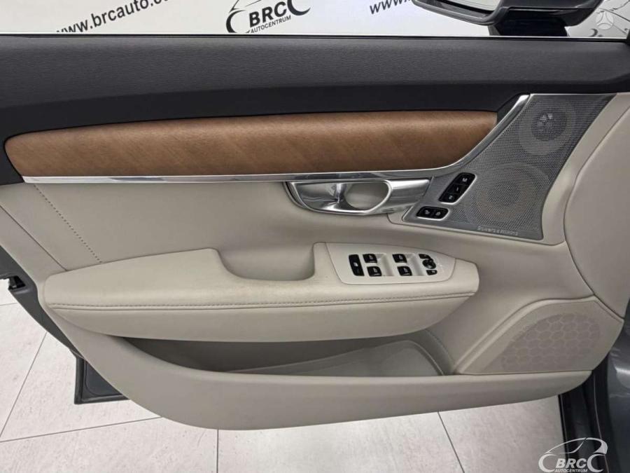 Pelēks Volvo V90 2017 Viļņa, ar dzinēja tilpumu 1.97 L un nobraukumu 234 tūkst. km par 16500 €, foto 24 vietnē AUTOMOTO.COM.LV