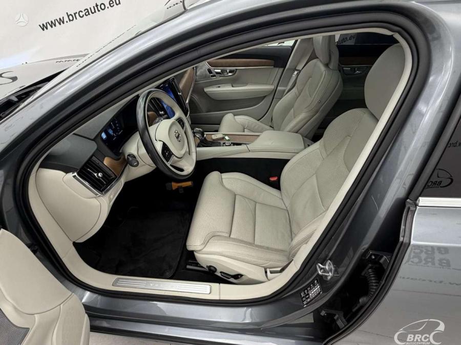 Pelēks Volvo V90 2017 Viļņa, ar dzinēja tilpumu 1.97 L un nobraukumu 234 tūkst. km par 16500 €, foto 25 vietnē AUTOMOTO.COM.LV