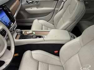 Pelēks Volvo V90 2017 Viļņa, ar dzinēja tilpumu 1.97 L un nobraukumu 234 tūkst. km par 16500 €, foto 28 vietnē AUTOMOTO.COM.LV