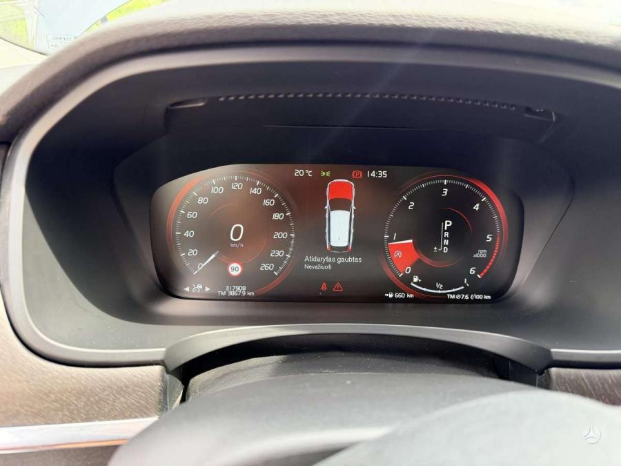Pelēks Volvo V90 2017 Kauņa, ar dzinēja tilpumu 1.97 L un nobraukumu 318 tūkst. km par 16300 €, foto 18 vietnē AUTOMOTO.COM.LV