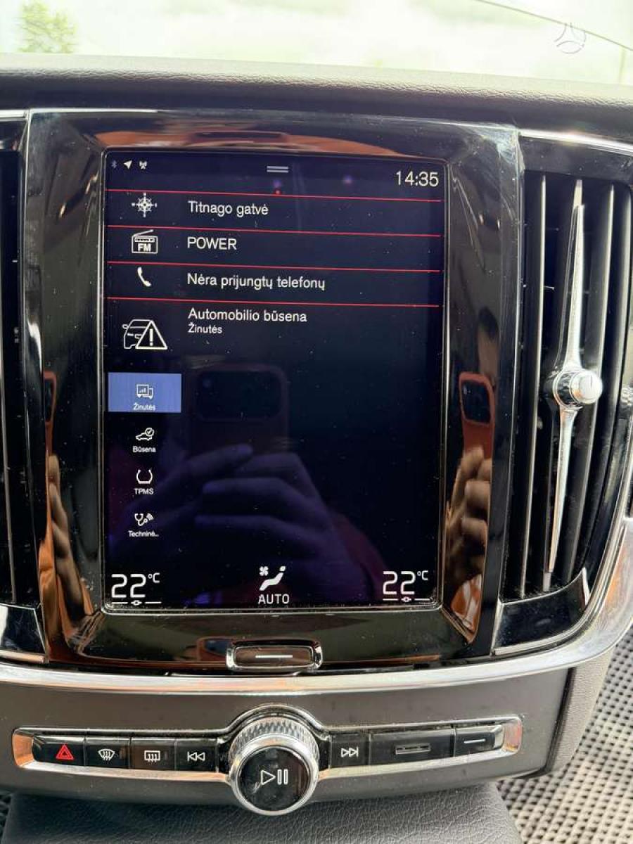 Pelēks Volvo V90 2017 Kauņa, ar dzinēja tilpumu 1.97 L un nobraukumu 318 tūkst. km par 16300 €, foto 22 vietnē AUTOMOTO.COM.LV