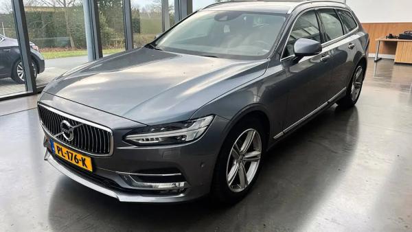 Pelēks Volvo V90 2017 Jūrmala, ar dzinēja tilpumu 2.00 L un nobraukumu 345 tūkst. km par 12950 €, foto 1 vietnē AUTOMOTO.COM.LV