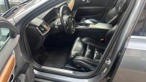 Grey Volvo V90 2017 in Jurmala, with an engine capacity of 2.00 L and mileage of 345 thousand km for 12950 €, photo 6 on AUTOMOTO.COM.LV