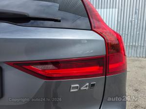 Pelēks Volvo V90 2017 Tallina, ar dzinēja tilpumu 2.00 L un nobraukumu 218 tūkst. km par 17690 €, foto 10 vietnē AUTOMOTO.COM.LV