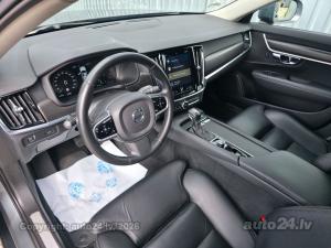Pelēks Volvo V90 2017 Tallina, ar dzinēja tilpumu 2.00 L un nobraukumu 218 tūkst. km par 17690 €, foto 13 vietnē AUTOMOTO.COM.LV