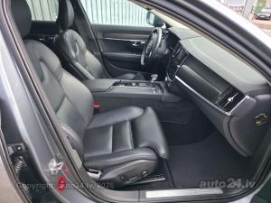 Pelēks Volvo V90 2017 Tallina, ar dzinēja tilpumu 2.00 L un nobraukumu 218 tūkst. km par 17690 €, foto 14 vietnē AUTOMOTO.COM.LV