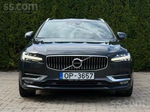 Grey Volvo V90 2017 in Jelgava, with an engine capacity of 2.00 L and mileage of 0 thousand km for 15600 €, photo 3 on AUTOMOTO.COM.LV