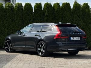 Grey Volvo V90 2017 in Jelgava, with an engine capacity of 2.00 L and mileage of 0 thousand km for 15600 €, photo 7 on AUTOMOTO.COM.LV