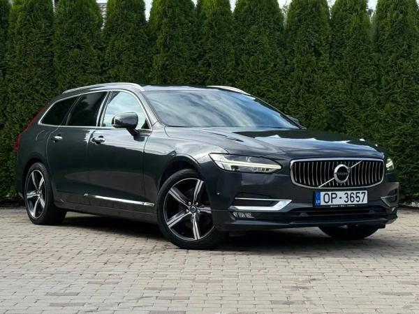 Grey Volvo V90 2017 in Jelgava, with an engine capacity of 2.00 L and mileage of 283 thousand km for 15600 €, photo 3 on AUTOMOTO.COM.LV
