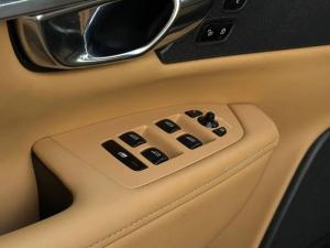 Pelēks Volvo V90 2017 Jelgava, ar dzinēja tilpumu 2.00 L un nobraukumu 283 tūkst. km par 15600 €, foto 13 vietnē AUTOMOTO.COM.LV
