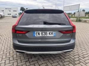 Pelēks Volvo V90 2017 Tauragė, ar dzinēja tilpumu 1.97 L un nobraukumu 300 tūkst. km par 12900 €, foto 8 vietnē AUTOMOTO.COM.LV