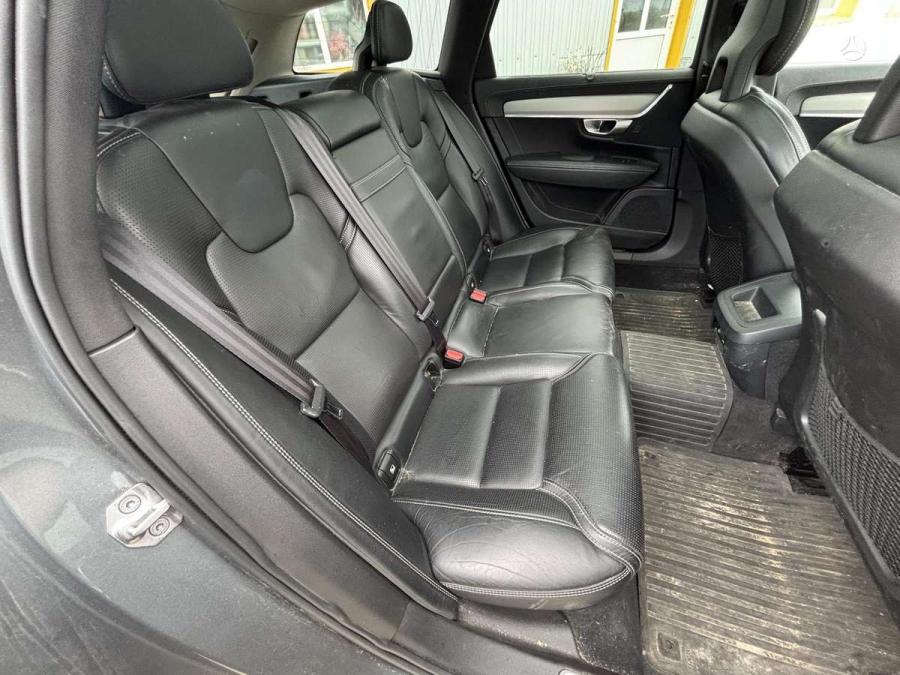 Pelēks Volvo V90 2017 Tauragė, ar dzinēja tilpumu 1.97 L un nobraukumu 300 tūkst. km par 12900 €, foto 11 vietnē AUTOMOTO.COM.LV