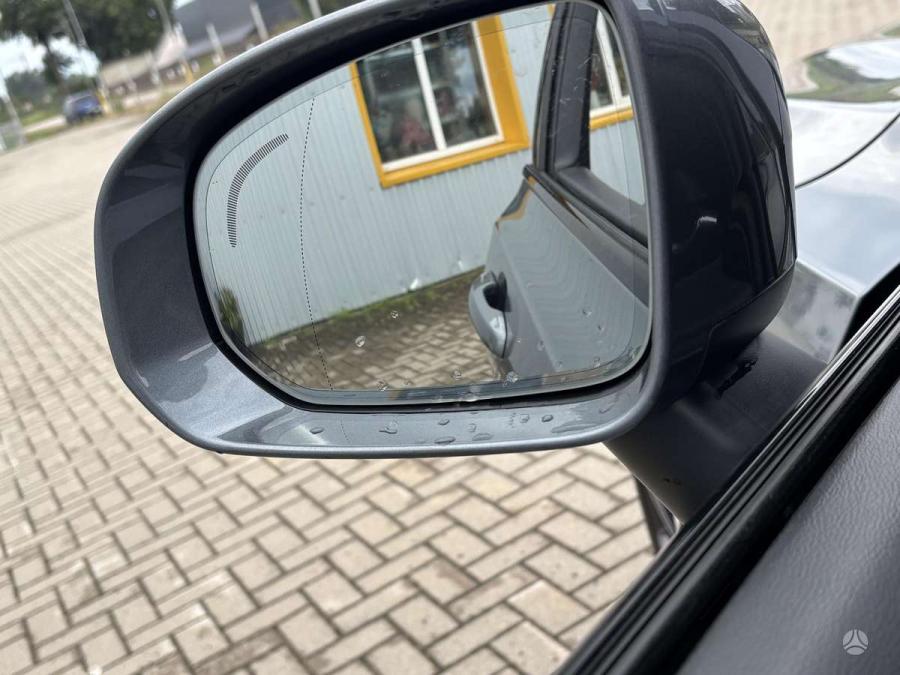 Pelēks Volvo V90 2017 Tauragė, ar dzinēja tilpumu 1.97 L un nobraukumu 300 tūkst. km par 12900 €, foto 26 vietnē AUTOMOTO.COM.LV