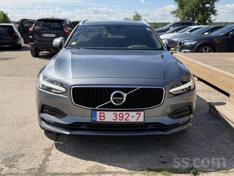 Pelēks Volvo V90 2017 Rīga, ar dzinēja tilpumu 2.00 L un nobraukumu 266 tūkst. km par 14150 €, foto 3 vietnē AUTOMOTO.COM.LV