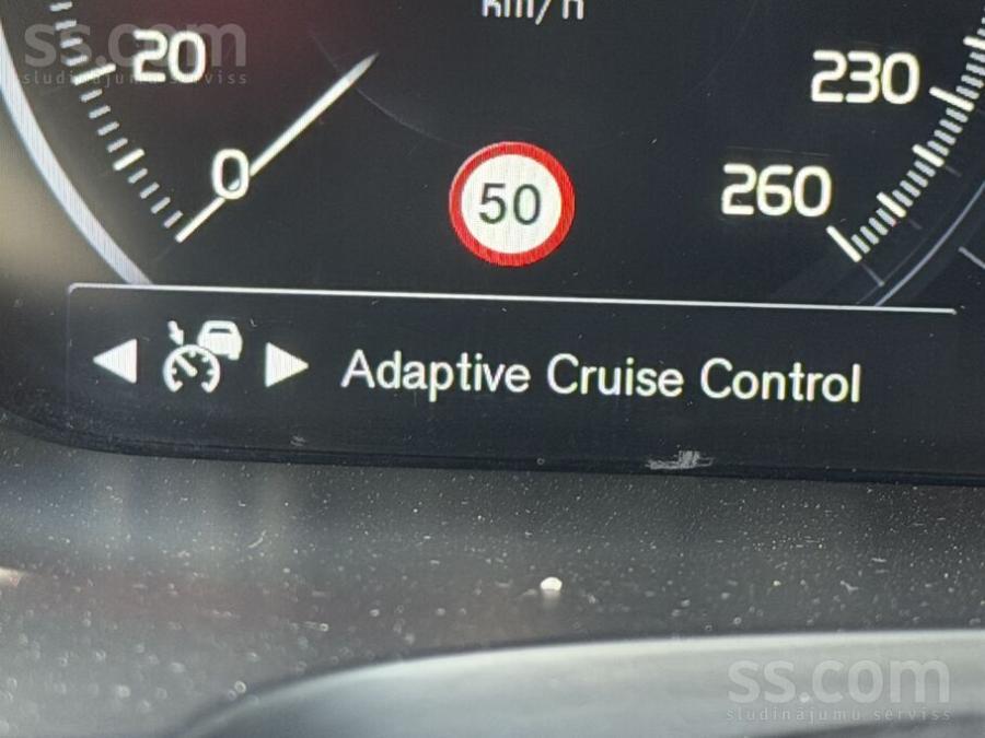 Pelēks Volvo V90 2017 Rīga, ar dzinēja tilpumu 2.00 L un nobraukumu 266 tūkst. km par 14150 €, foto 12 vietnē AUTOMOTO.COM.LV