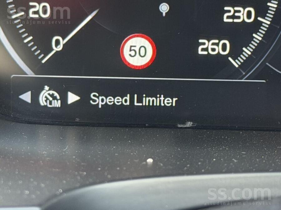 Pelēks Volvo V90 2017 Rīga, ar dzinēja tilpumu 2.00 L un nobraukumu 266 tūkst. km par 14150 €, foto 13 vietnē AUTOMOTO.COM.LV