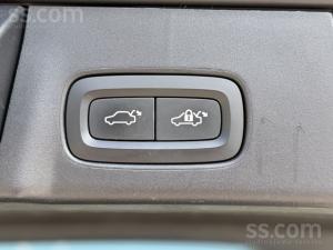 Pelēks Volvo V90 2017 Rīga, ar dzinēja tilpumu 2.00 L un nobraukumu 266 tūkst. km par 14150 €, foto 20 vietnē AUTOMOTO.COM.LV