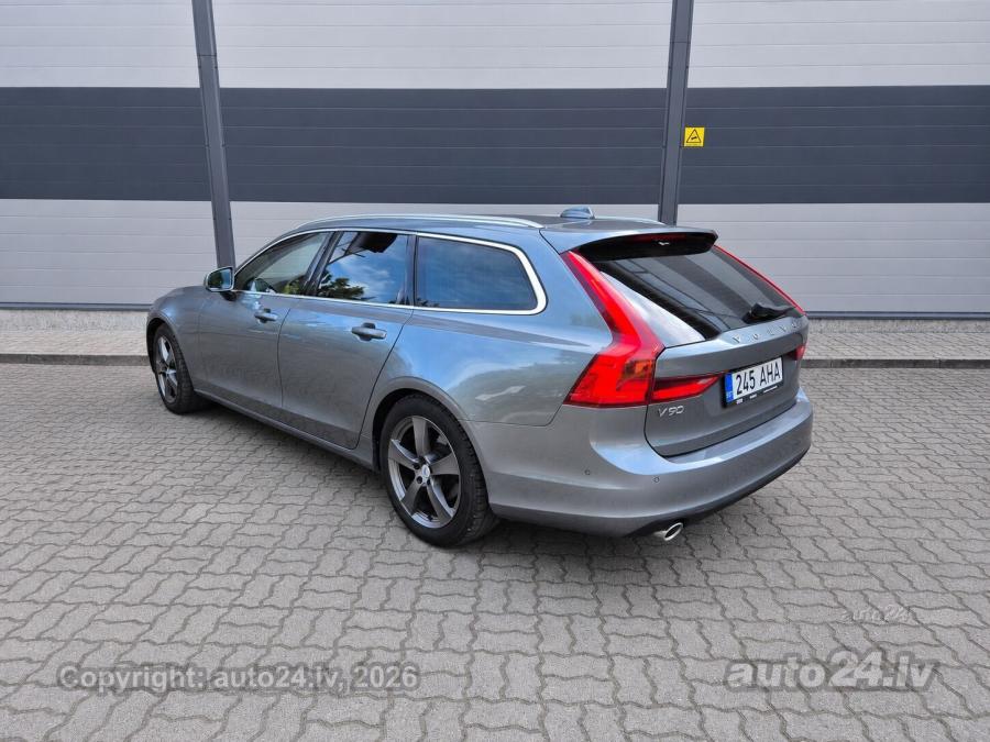 Pelēks Volvo V90 2017 Tartu, ar dzinēja tilpumu 2.00 L un nobraukumu 195 tūkst. km par 17990 €, foto 6 vietnē AUTOMOTO.COM.LV