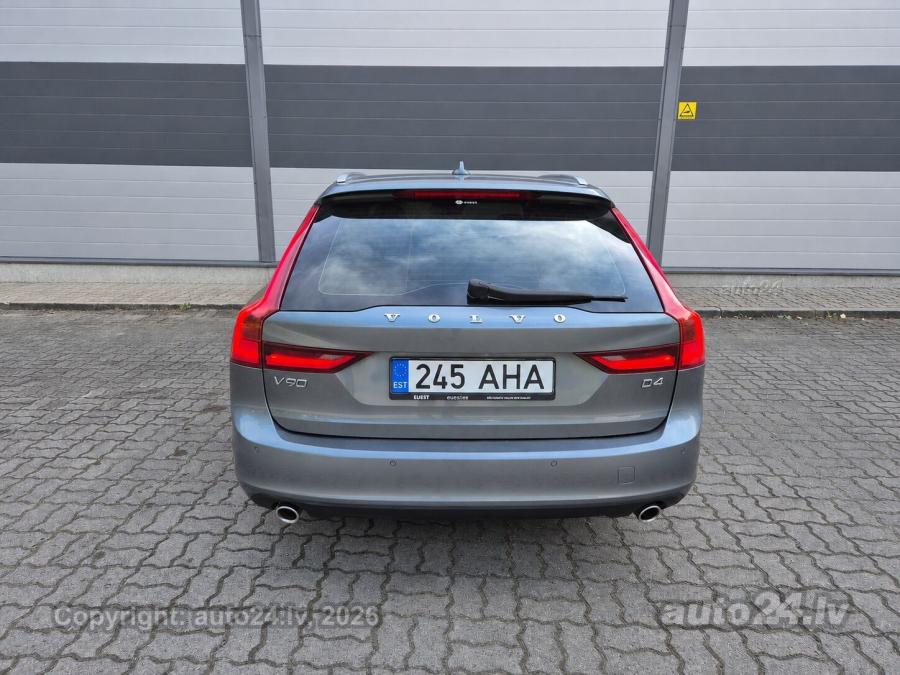 Pelēks Volvo V90 2017 Tartu, ar dzinēja tilpumu 2.00 L un nobraukumu 195 tūkst. km par 17990 €, foto 7 vietnē AUTOMOTO.COM.LV