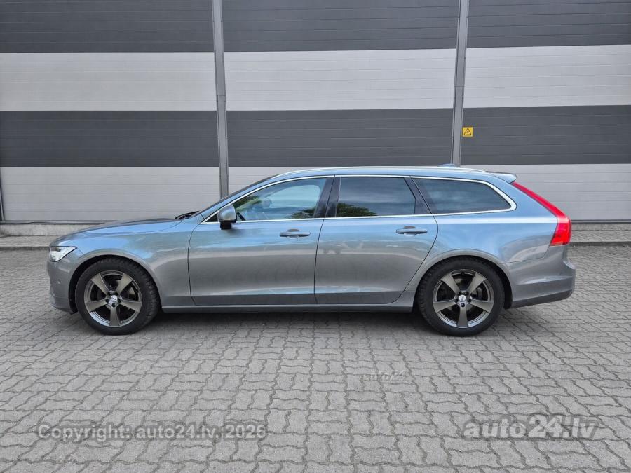 Pelēks Volvo V90 2017 Tartu, ar dzinēja tilpumu 2.00 L un nobraukumu 195 tūkst. km par 17990 €, foto 9 vietnē AUTOMOTO.COM.LV