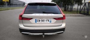 Pelēks Volvo V90 2017 Kauņa, ar dzinēja tilpumu 1.97 L un nobraukumu 180 tūkst. km par 17900 €, foto 16 vietnē AUTOMOTO.COM.LV
