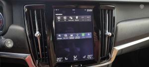 Pelēks Volvo V90 2017 Kauņa, ar dzinēja tilpumu 1.97 L un nobraukumu 180 tūkst. km par 17900 €, foto 33 vietnē AUTOMOTO.COM.LV