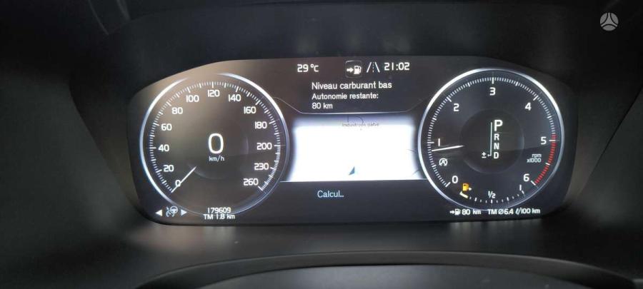 Pelēks Volvo V90 2017 Kauņa, ar dzinēja tilpumu 1.97 L un nobraukumu 180 tūkst. km par 17900 €, foto 35 vietnē AUTOMOTO.COM.LV