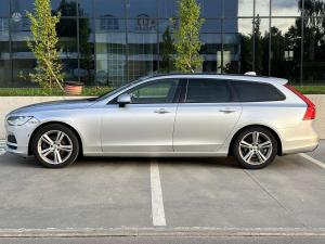 Pelēks Volvo V90 2017 Panevēža, ar dzinēja tilpumu 1.97 L un nobraukumu 590 tūkst. km par 5999 €, foto 3 vietnē AUTOMOTO.COM.LV