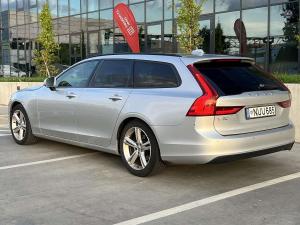 Pelēks Volvo V90 2017 Panevēža, ar dzinēja tilpumu 1.97 L un nobraukumu 590 tūkst. km par 5999 €, foto 4 vietnē AUTOMOTO.COM.LV