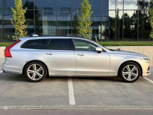 Pelēks Volvo V90 2017 Panevēža, ar dzinēja tilpumu 1.97 L un nobraukumu 590 tūkst. km par 5999 €, foto 6 vietnē AUTOMOTO.COM.LV