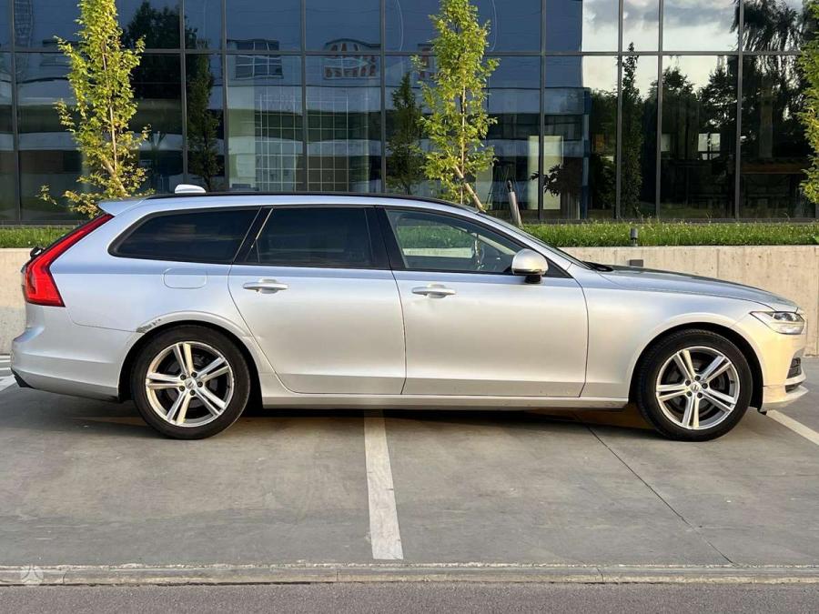 Pelēks Volvo V90 2017 Panevēža, ar dzinēja tilpumu 1.97 L un nobraukumu 590 tūkst. km par 5999 €, foto 6 vietnē AUTOMOTO.COM.LV