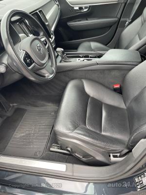 Pelēks Volvo V90 2017 Tallina, ar dzinēja tilpumu 2.00 L un nobraukumu 176 tūkst. km par 17900 €, foto 12 vietnē AUTOMOTO.COM.LV