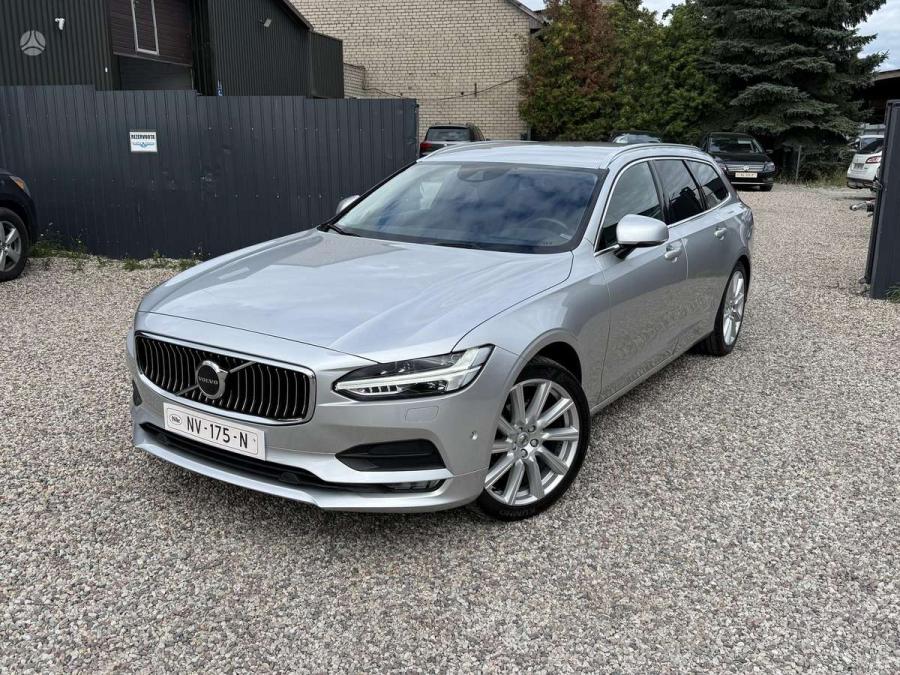 Grey Volvo V90 2017 in Kaunas, with an engine capacity of 2.00 L and mileage of 360 thousand km for 11250 €, photo 1 on AUTOMOTO.COM.LV