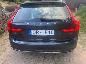 Pelēks Volvo V90 2017 Jelgava, ar dzinēja tilpumu 2.00 L un nobraukumu 243 tūkst. km par 17600 €, foto 4 vietnē AUTOMOTO.COM.LV