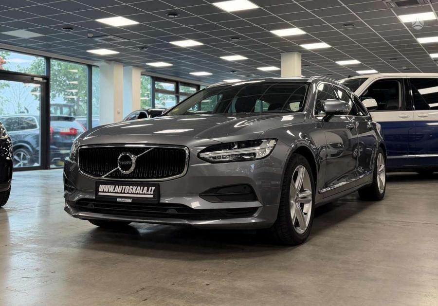 Grey Volvo V90 2017 in Klaipeda, with an engine capacity of 2.00 L and mileage of 238 thousand km for 18650 €, photo 5 on AUTOMOTO.COM.LV