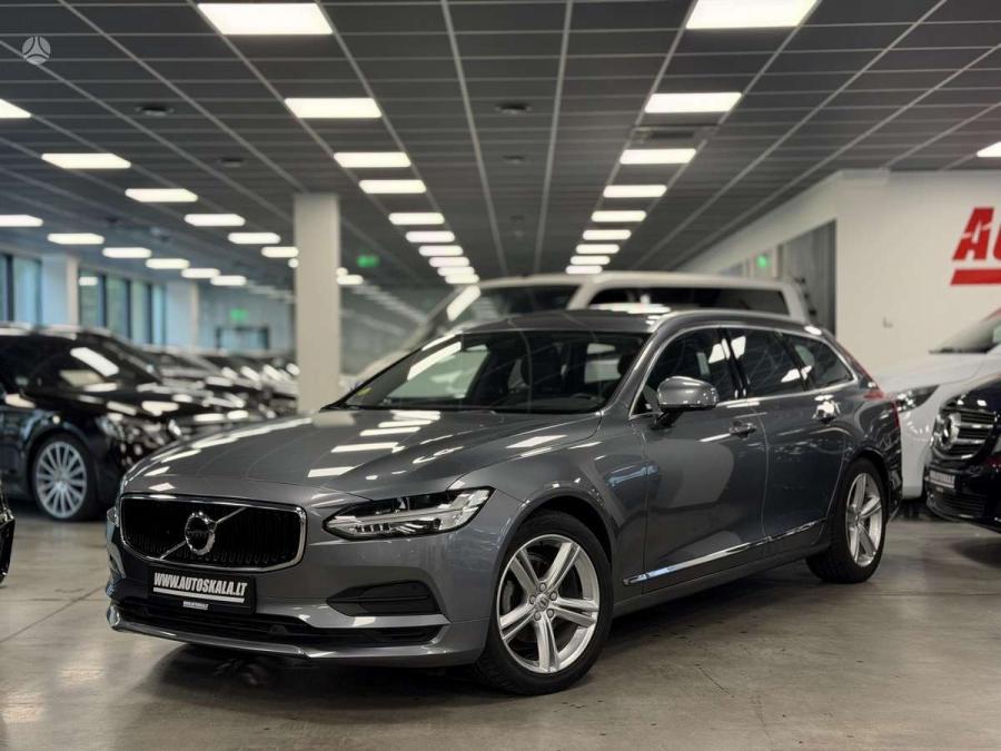 Grey Volvo V90 2017 in Klaipeda, with an engine capacity of 2.00 L and mileage of 238 thousand km for 18650 €, photo 24 on AUTOMOTO.COM.LV
