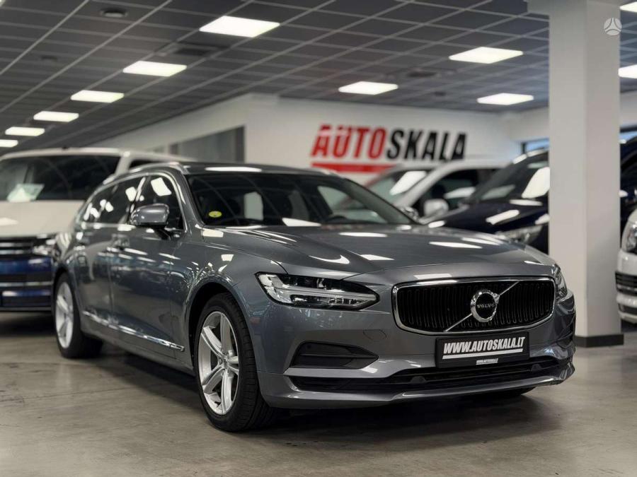 Grey Volvo V90 2017 in Klaipeda, with an engine capacity of 2.00 L and mileage of 238 thousand km for 18650 €, photo 28 on AUTOMOTO.COM.LV