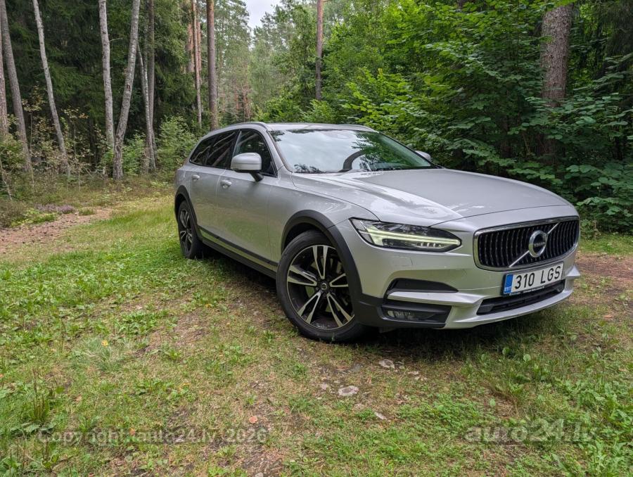 Pelēks Volvo V90 2017 Tallina, ar dzinēja tilpumu 2.00 L un nobraukumu 228 tūkst. km par 20500 €, foto 1 vietnē AUTOMOTO.COM.LV
