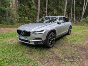 Pelēks Volvo V90 2017 Tallina, ar dzinēja tilpumu 2.00 L un nobraukumu 228 tūkst. km par 20500 €, foto 3 vietnē AUTOMOTO.COM.LV