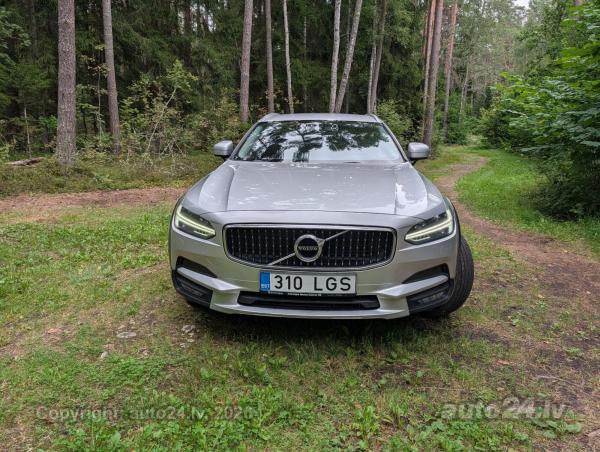 Pelēks Volvo V90 2017 Tallina, ar dzinēja tilpumu 2.00 L un nobraukumu 228 tūkst. km par 20500 €, foto 3 vietnē AUTOMOTO.COM.LV