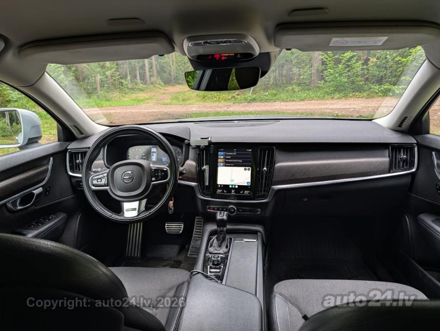 Pelēks Volvo V90 2017 Tallina, ar dzinēja tilpumu 2.00 L un nobraukumu 228 tūkst. km par 20500 €, foto 9 vietnē AUTOMOTO.COM.LV