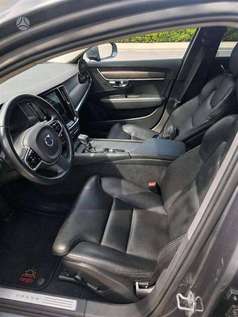 Pelēks Volvo V90 2017 Viļņa, ar dzinēja tilpumu 1.97 L un nobraukumu 250 tūkst. km par 20000 €, foto 13 vietnē AUTOMOTO.COM.LV