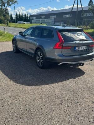 Grey Volvo V90 2017 in Tallinn, with an engine capacity of 2.00 L and mileage of 280 thousand km for 22500 €, photo 6 on AUTOMOTO.COM.LV