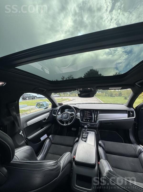 Grey Volvo V90 2017 in Daugavpils, with an engine capacity of 2.00 L and mileage of 183 thousand km for 19000 €, photo 8 on AUTOMOTO.COM.LV