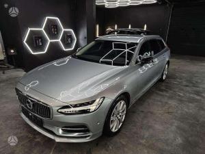 Grey Volvo V90 2017 in Mazeikiai, with an engine capacity of 2.00 L and mileage of 262 thousand km for 15000 €, photo 4 on AUTOMOTO.COM.LV