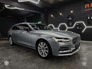 Grey Volvo V90 2017 in Mazeikiai, with an engine capacity of 2.00 L and mileage of 262 thousand km for 15000 €, photo 6 on AUTOMOTO.COM.LV