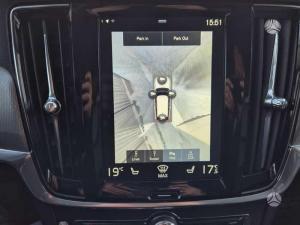Grey Volvo V90 2017 in Mazeikiai, with an engine capacity of 2.00 L and mileage of 262 thousand km for 15000 €, photo 17 on AUTOMOTO.COM.LV