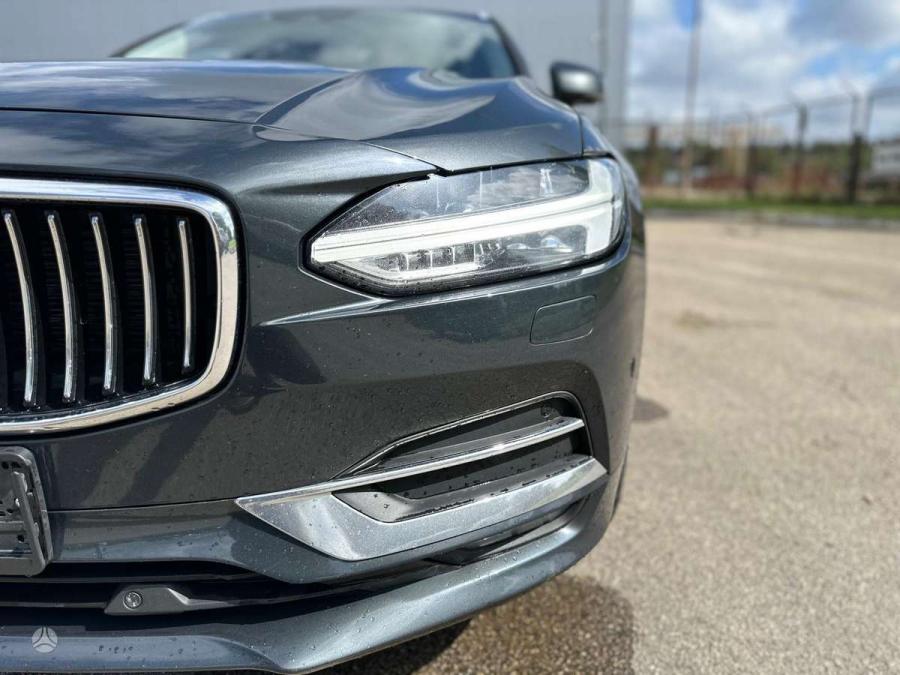 Pelēks Volvo V90 2017 Rokiškis, ar dzinēja tilpumu 1.97 L un nobraukumu 411 tūkst. km par 8750 €, foto 13 vietnē AUTOMOTO.COM.LV