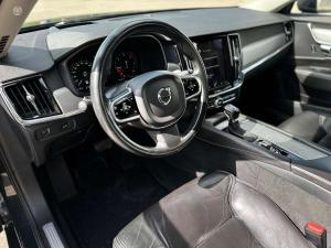 Pelēks Volvo V90 2017 Rokiškis, ar dzinēja tilpumu 1.97 L un nobraukumu 411 tūkst. km par 8750 €, foto 16 vietnē AUTOMOTO.COM.LV
